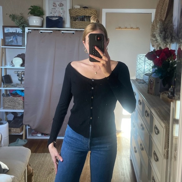 Zara | Tops | Zara Black Ribbed Off The Shoulder Button Front Split Top ...